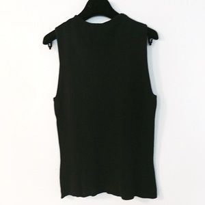 Cyrus | Tops | Ribbed Vneck Shell | Poshmark